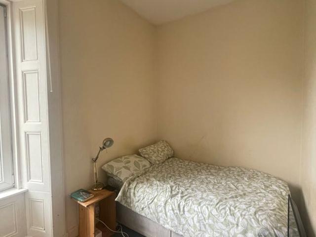 Room at London Road, City of Edinburgh