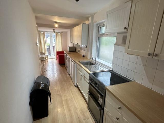 Room at London Road, Coventry