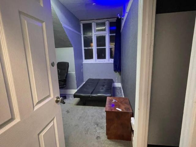 Room at London Road, Greater London