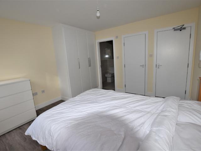 Room at London Road, Greater London