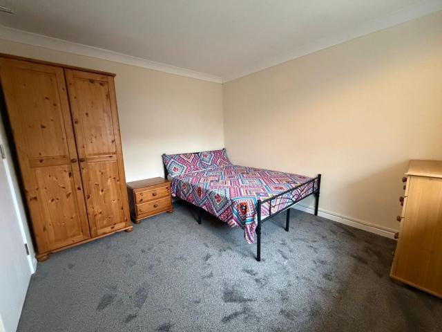 Room at Long Riding, Basildon