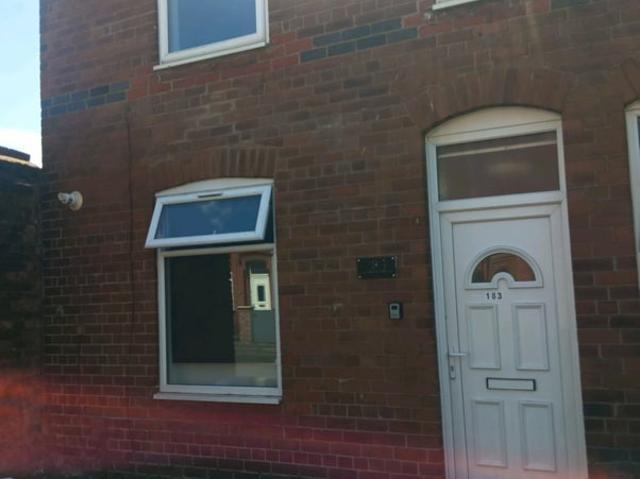 Room at Longford Street, Warrington