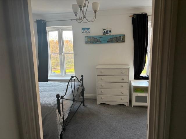 Room at Longridge Way, Weston super Mare