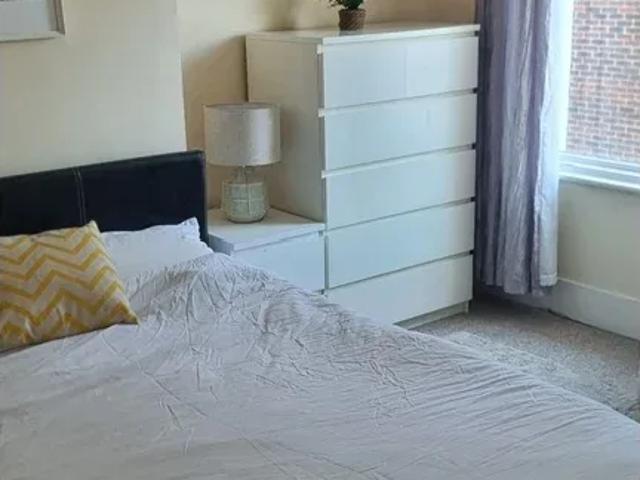 Room at Longstone Road, Eastbourne