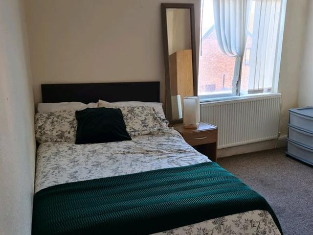 Room at Lorne Street, Liverpool