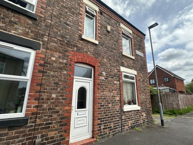 Room at Lord Nelson Street, Warrington