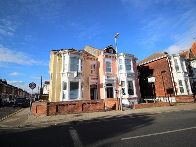 Room at Lowcay Road, Portsmouth