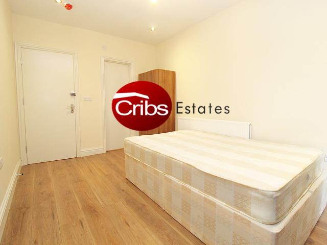 Room at Lower Morden Lane, Greater London