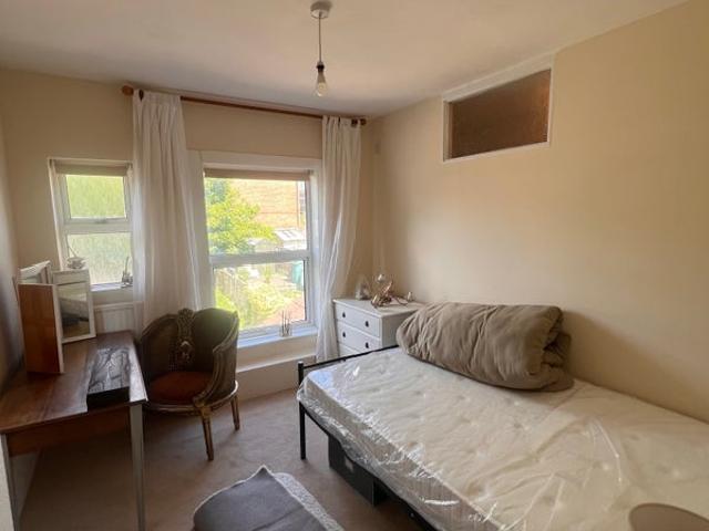 Room at Lower Boxley Road, Maidstone