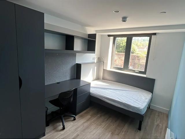 Room at Lower Bristol Road, Bath