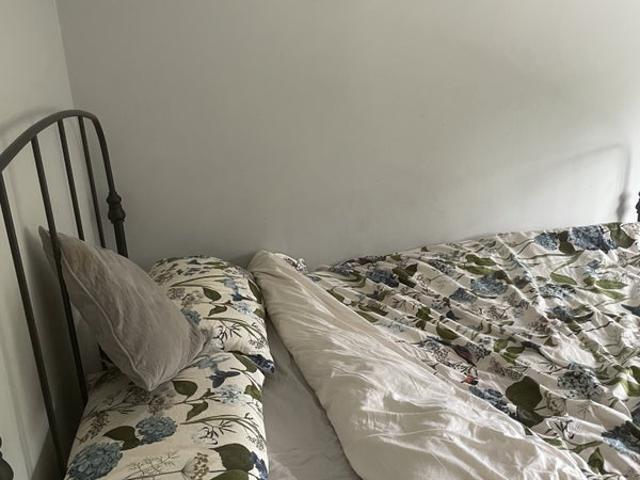 Room at Lower White Road, Birmingham
