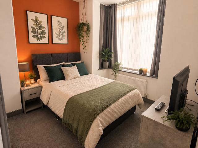 Room at Lowther Road, Doncaster