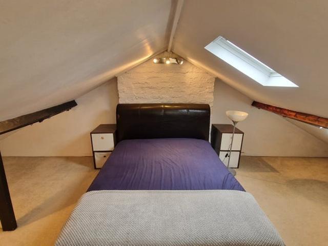 Room at Lothair Road, Greater London