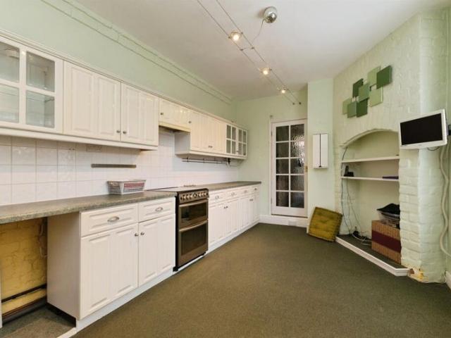 Room at Lothian Road, Middlesbrough