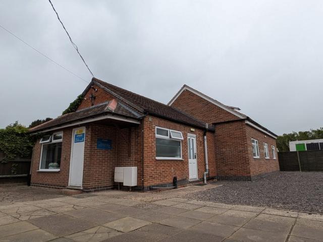 Room at Loughborough Road, Charnwood