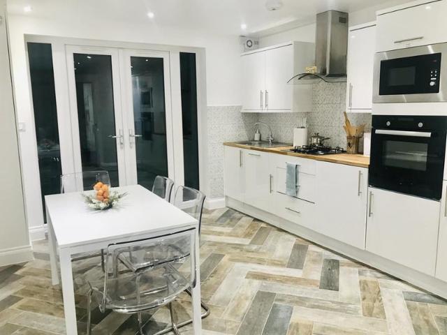 Room at Louise Road, Greater London