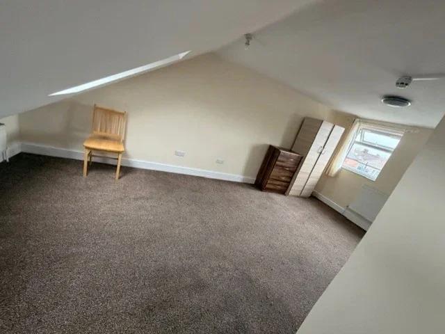 Room at Loxford Lane, Greater London