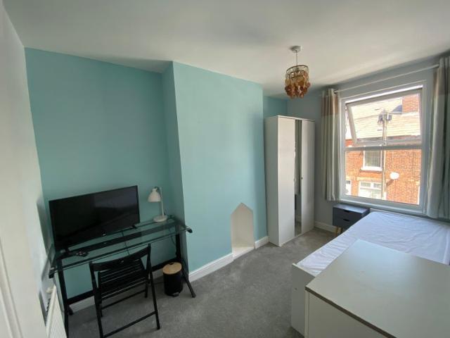 Room at Loxley View Road, Sheffield