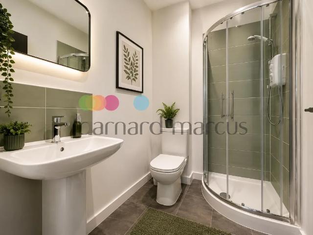 Room at Purley Way, Greater London