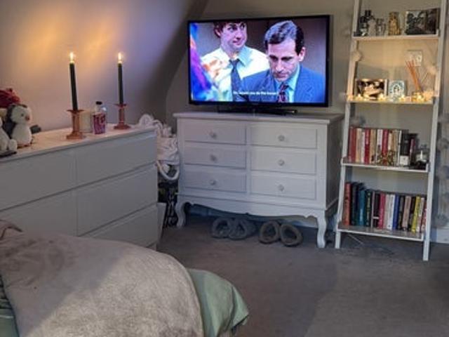 Room at Putney High Street, Greater London