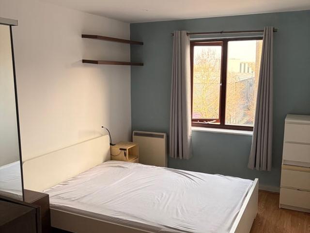 Room at Page's Walk, Greater London