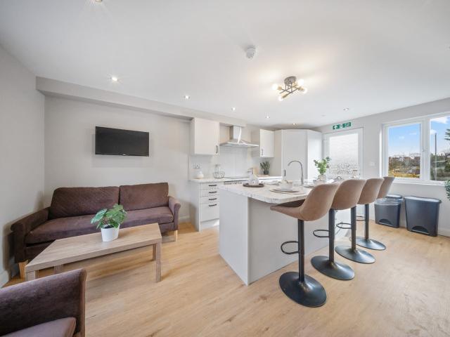 Room at Pagitt Street, Chatham