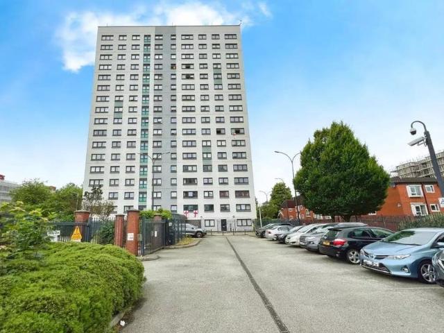 Room at Paddington Close, Salford