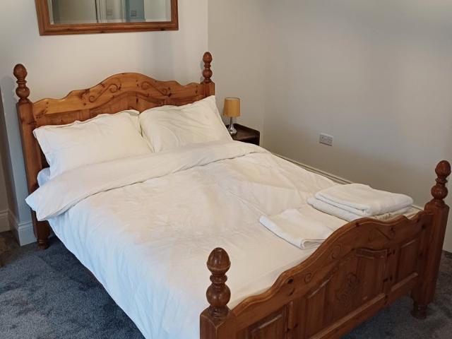 Room at Palmerston Crescent, Greater London