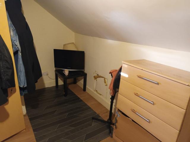Room at Palmerston Road, Greater London