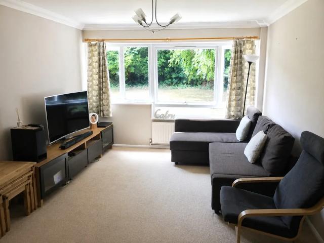 Room at Pampisford Road, Greater London