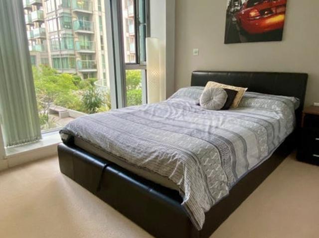 Room at Pan Peninsula Square, Greater London