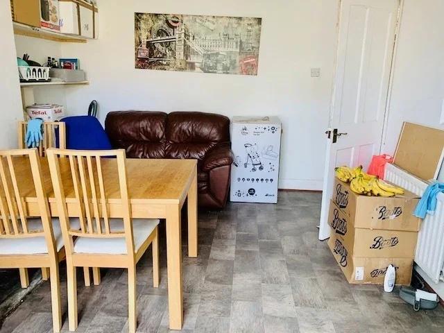Room at Pansy Road, Southampton