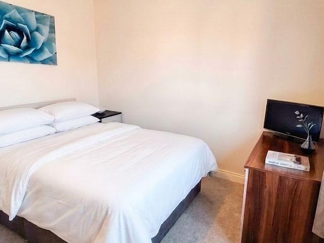 Room at Pascal Crescent, Shinfield