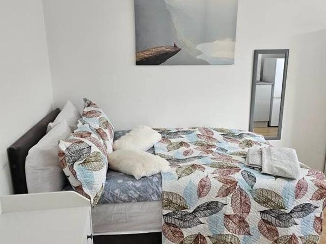 Room at Pasteur Gardens, Greater London