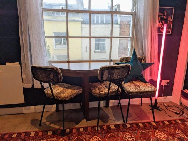 Room at Parkway, Greater London