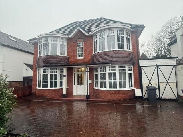 Room at Park Avenue, Wolverhampton