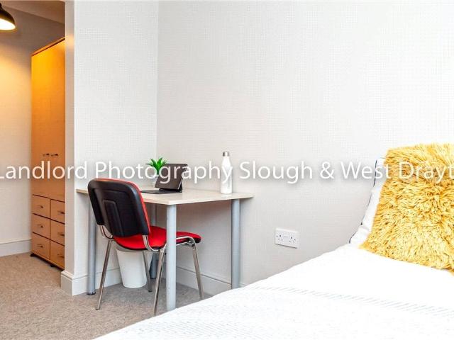 Room at Park Barn East, Guildford