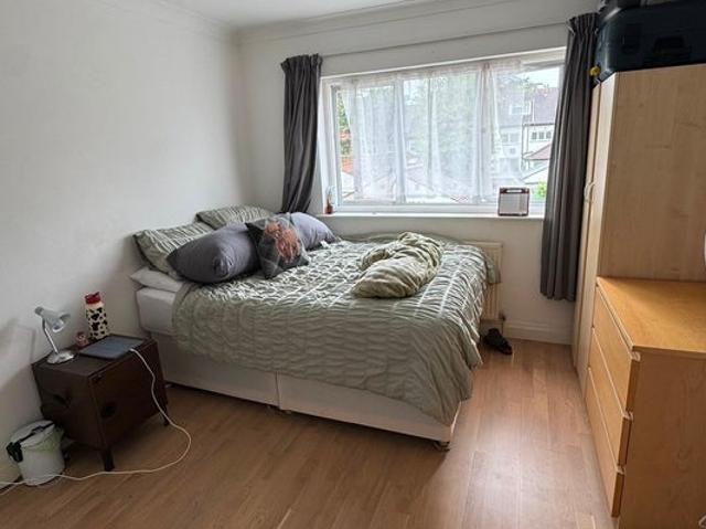 Room at Park Drive, Greater London