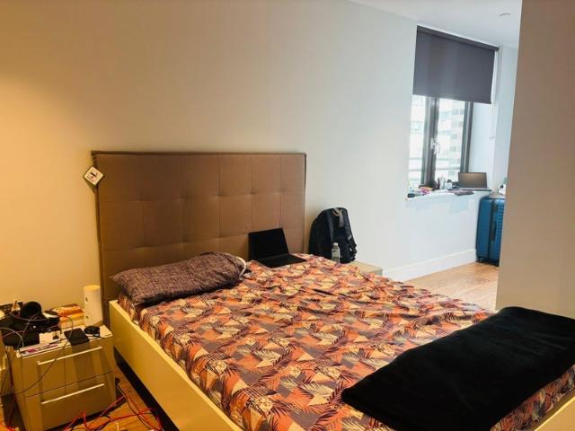 Room at Park Lane, Greater London