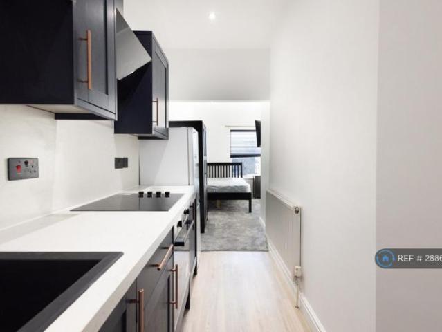 Room at Park Road, Nuneaton and Bedworth