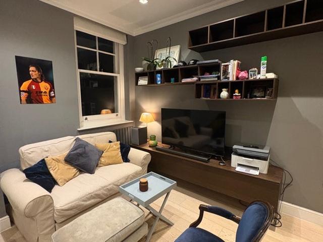 Room at Park Walk, Greater London