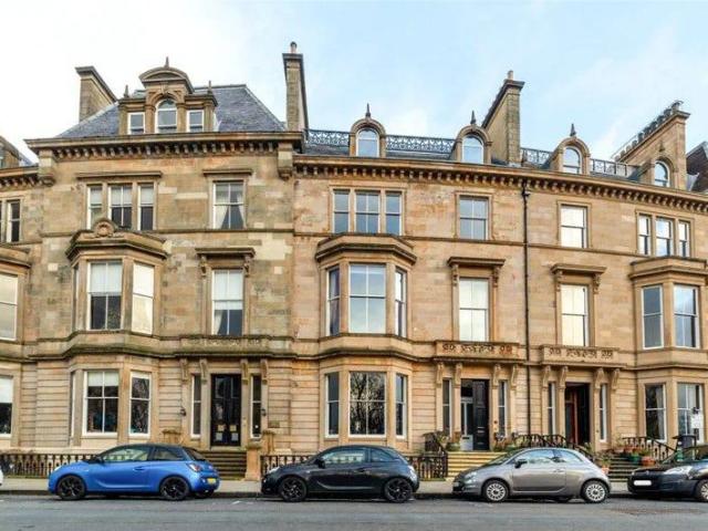 Room at Park Terrace, Glasgow