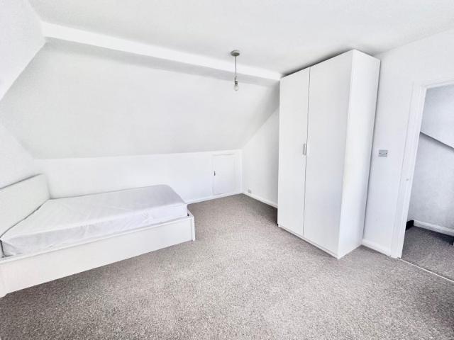 Room at Park View, Greater London