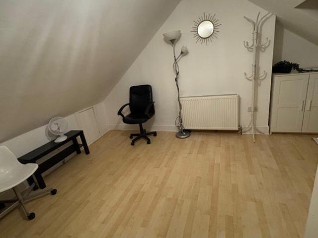 Room at Parkhead Drive, City of Edinburgh