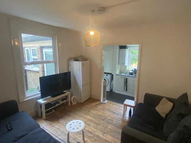 Room at Parkhouse Street, Greater London