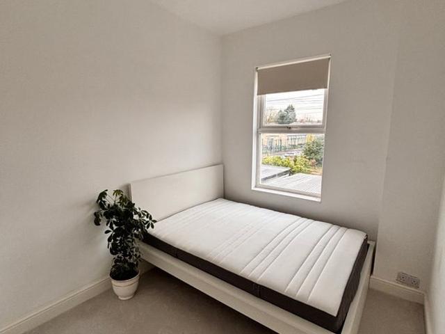 Room at Parrin Lane, Salford
