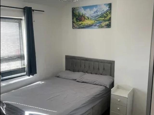 Room at Parsloes Avenue, Greater London
