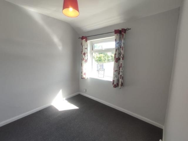 Room at Parson Street, Bristol