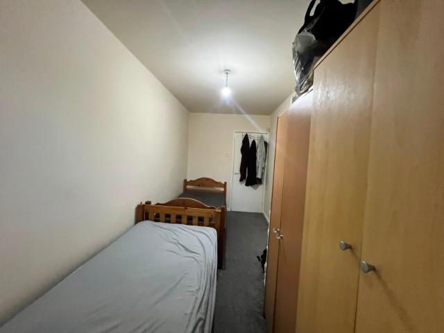 Room at Parsonage Street, Manchester