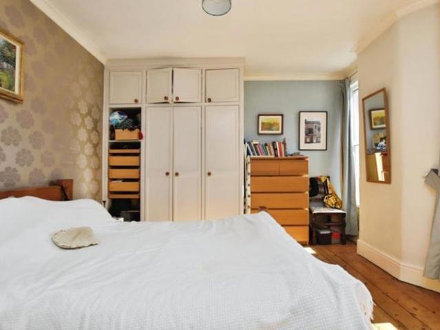Room at Paultow Road, Bristol